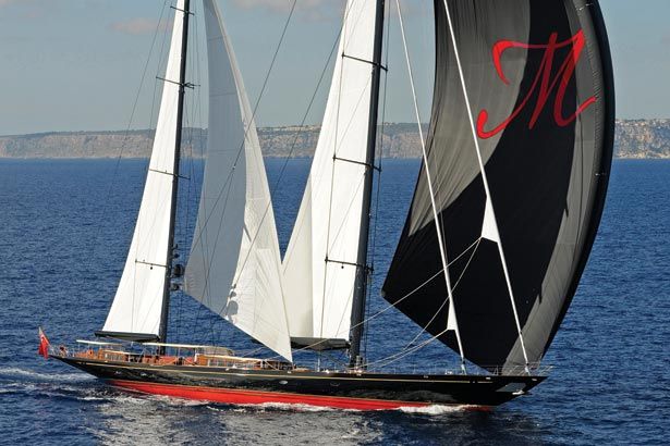 Hoek Design celebrates its Silver Jubilee